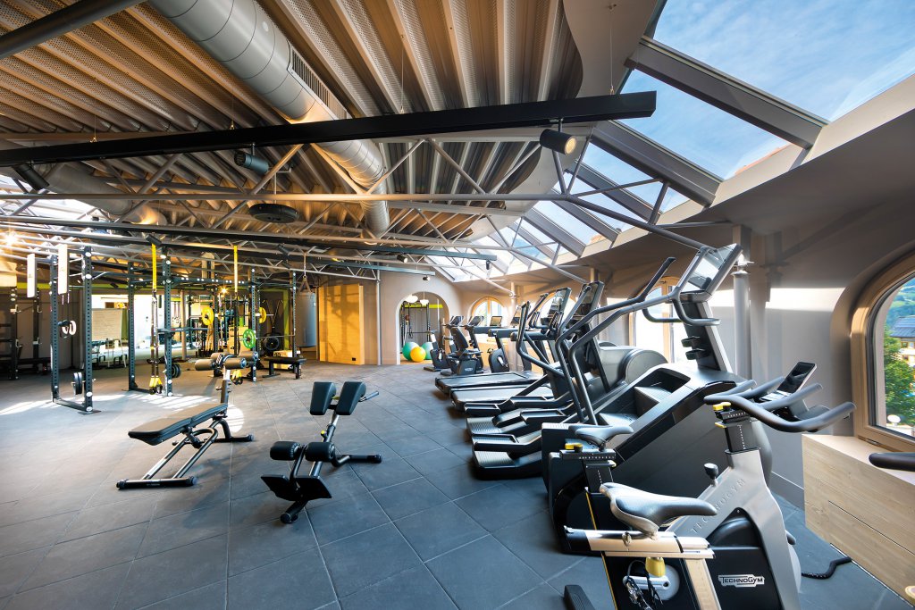 Fitnessstudio im Hotel - ALPINA Family, Spa & Sporthotel ****S